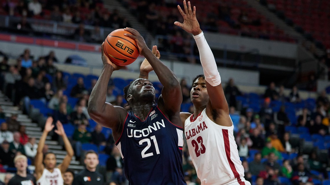 UConn men's basketball victory against Alabama 82-67 in tourney | fox61.com