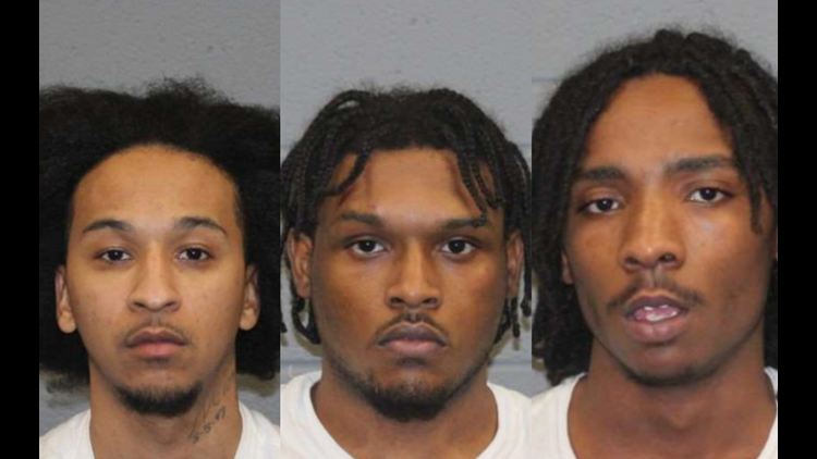 400 bags of heroin, multiple guns seized by police, three people ...