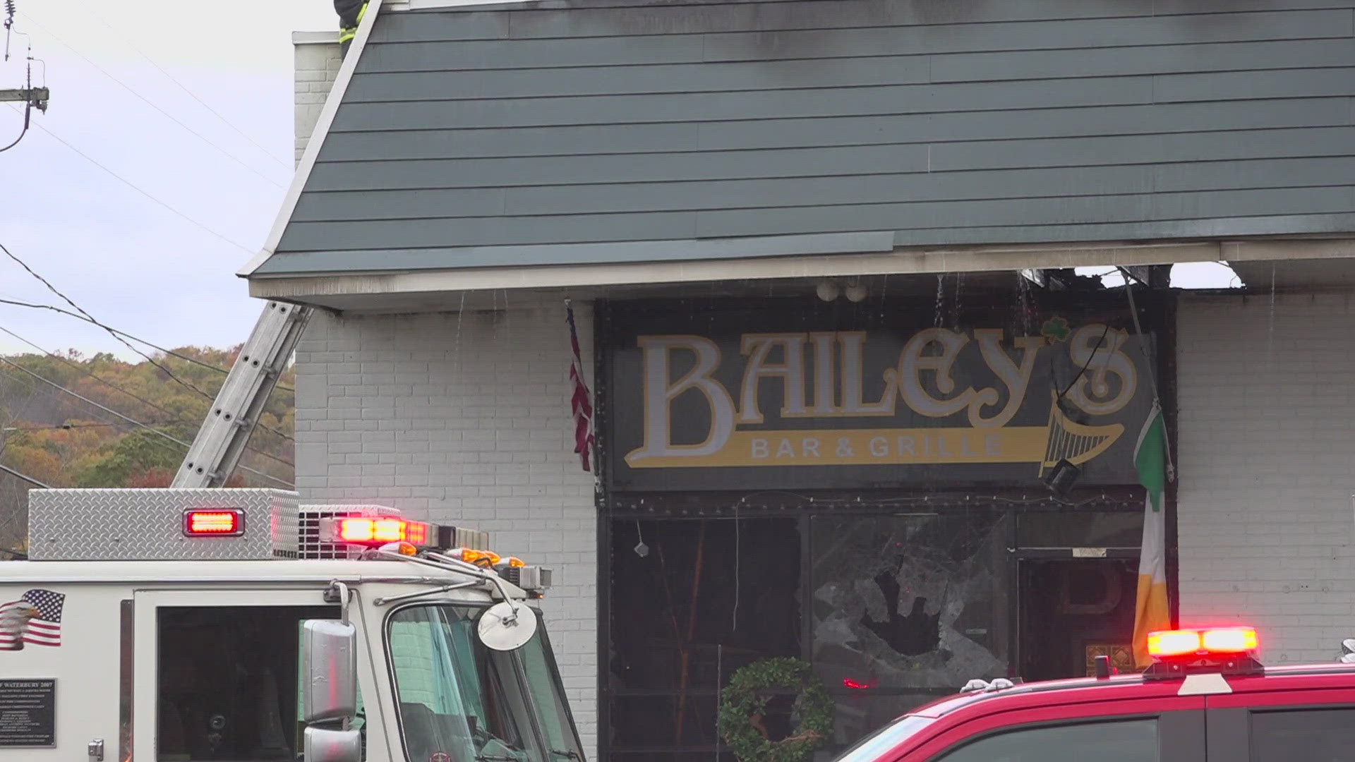 Bailey's Bar & Grill in Waterbury is a 'total loss' after devastating fire | fox61.com