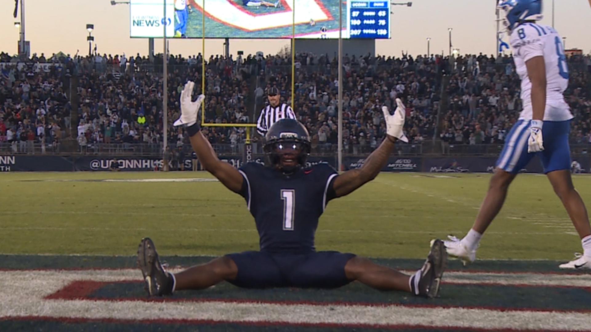 UConn football stuns Duke 37-34 in one of Rentschler Field’s greatest ...
