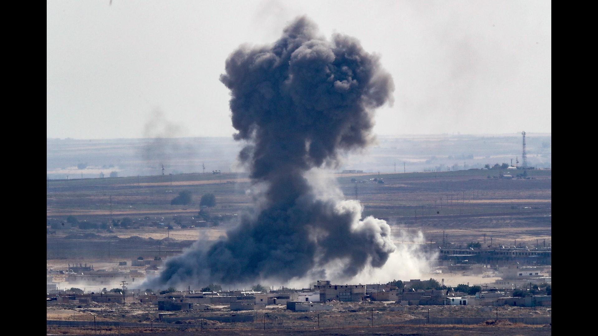 Turkish forces capture center of key Syrian border town | fox61.com