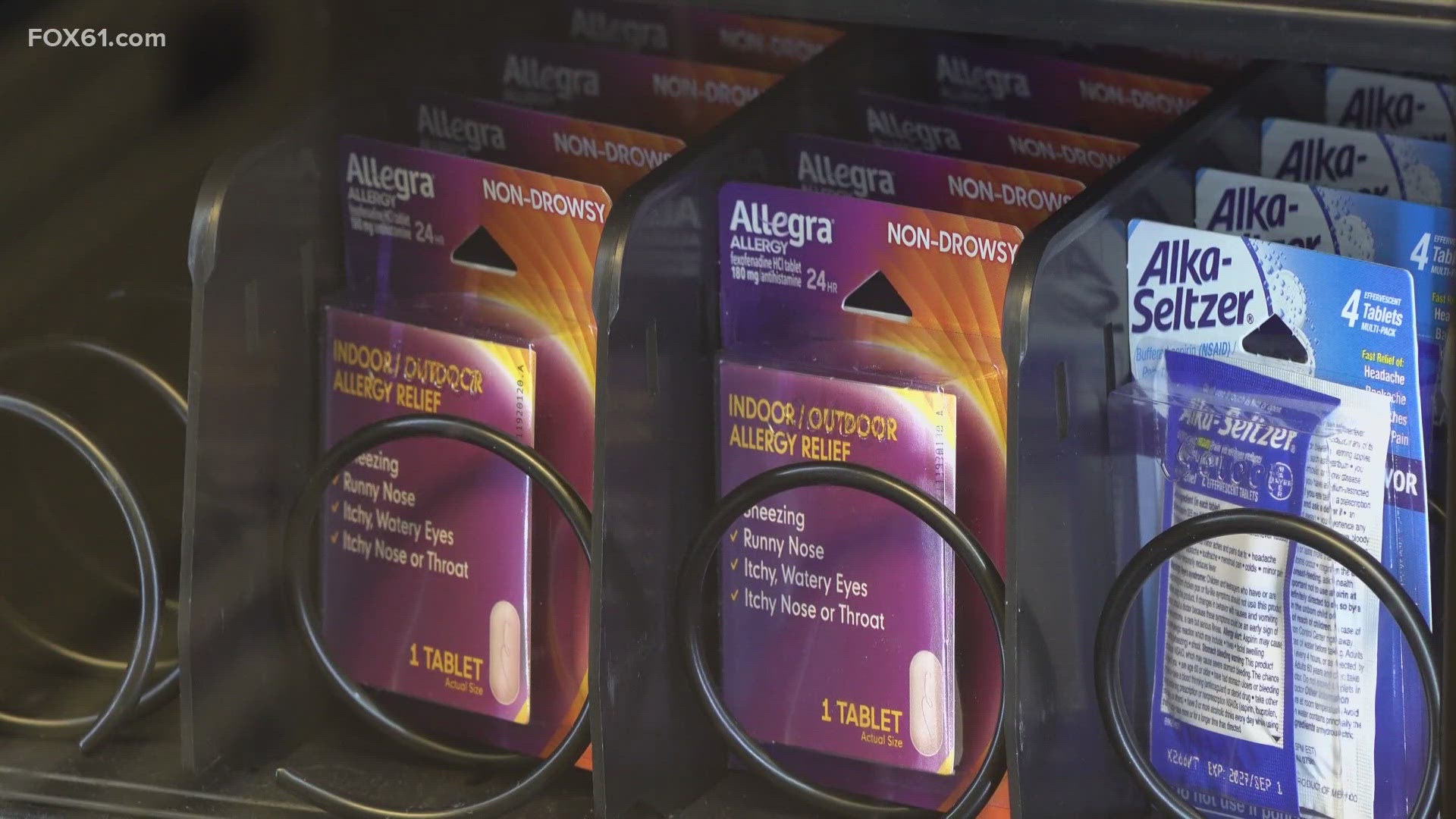 Connecticut's first pharmaceutical vending machine debuts in Manchester ...