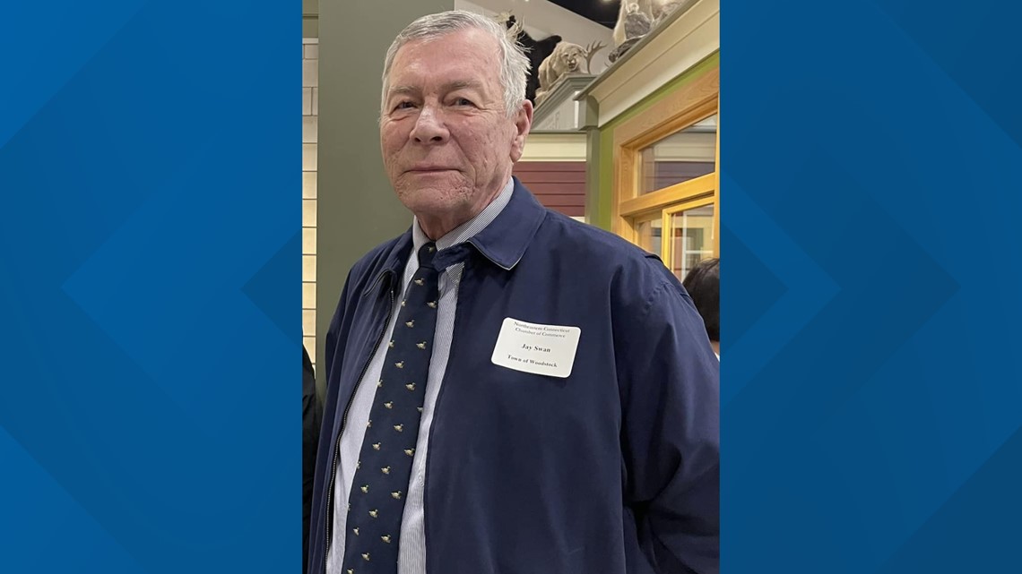 Woodstock First Selectman Jay Swan dies | fox61.com
