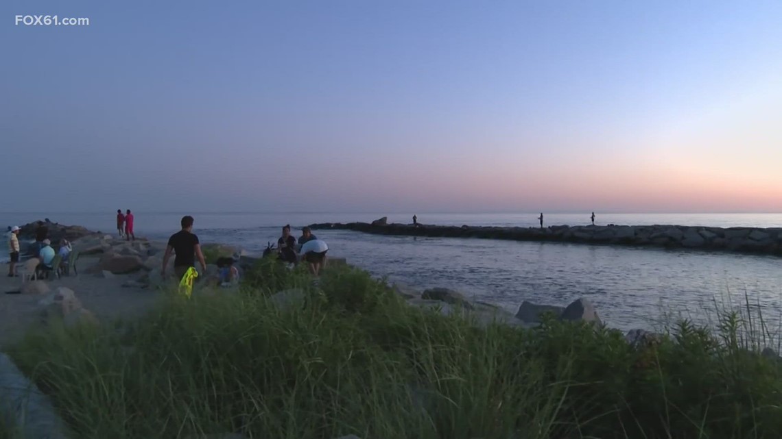 Conn. teen found dead after swept into Rhode Island waters | fox61.com