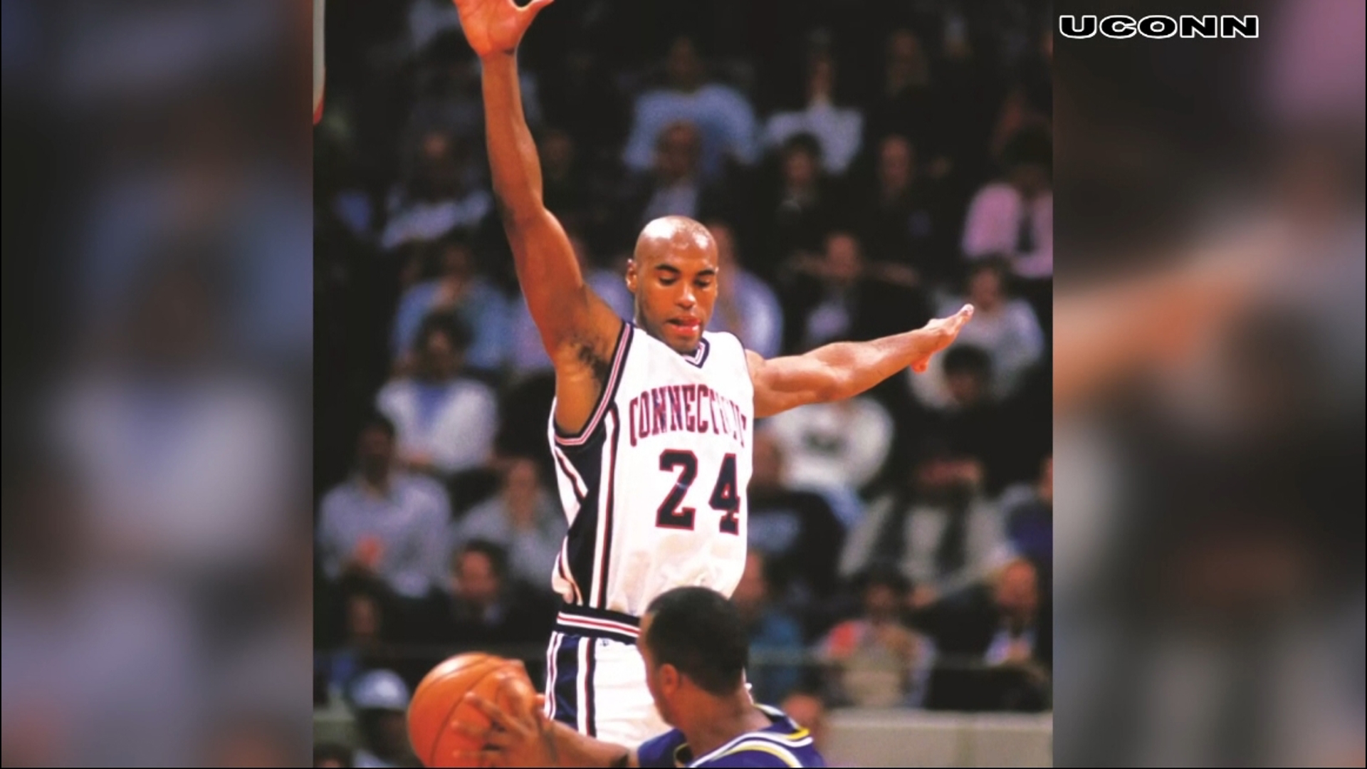 Scott Burrell's journey back home to inspire future stars | fox61.com