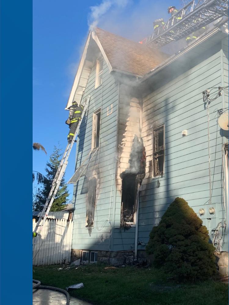 5 firefighters injured, 12 displaced after Norwalk house fire | fox61.com