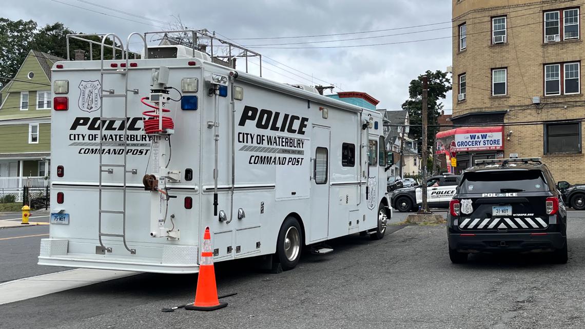 Waterbury police add mobile command station to Willow Street ...