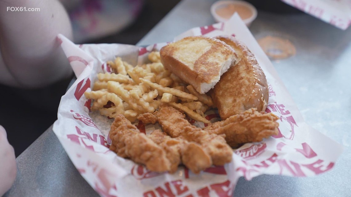 Raising Cane's fast food chicken restaurant to open in Conn. | fox61.com