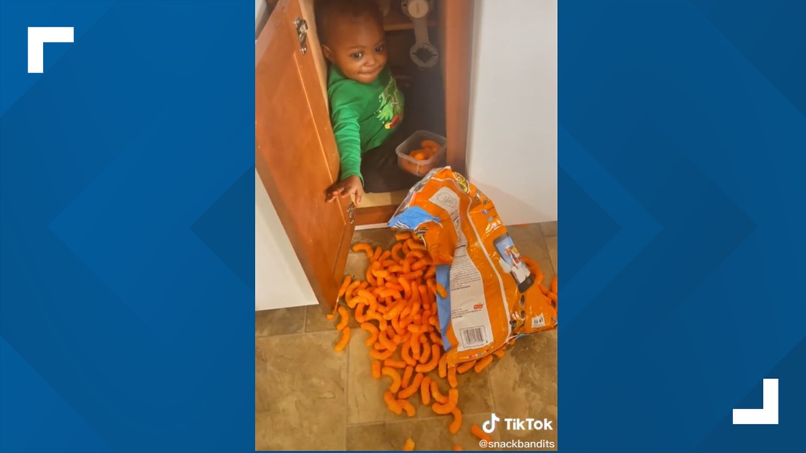Internet falls in love with Cheeto bandit on Tiktok | fox43.com