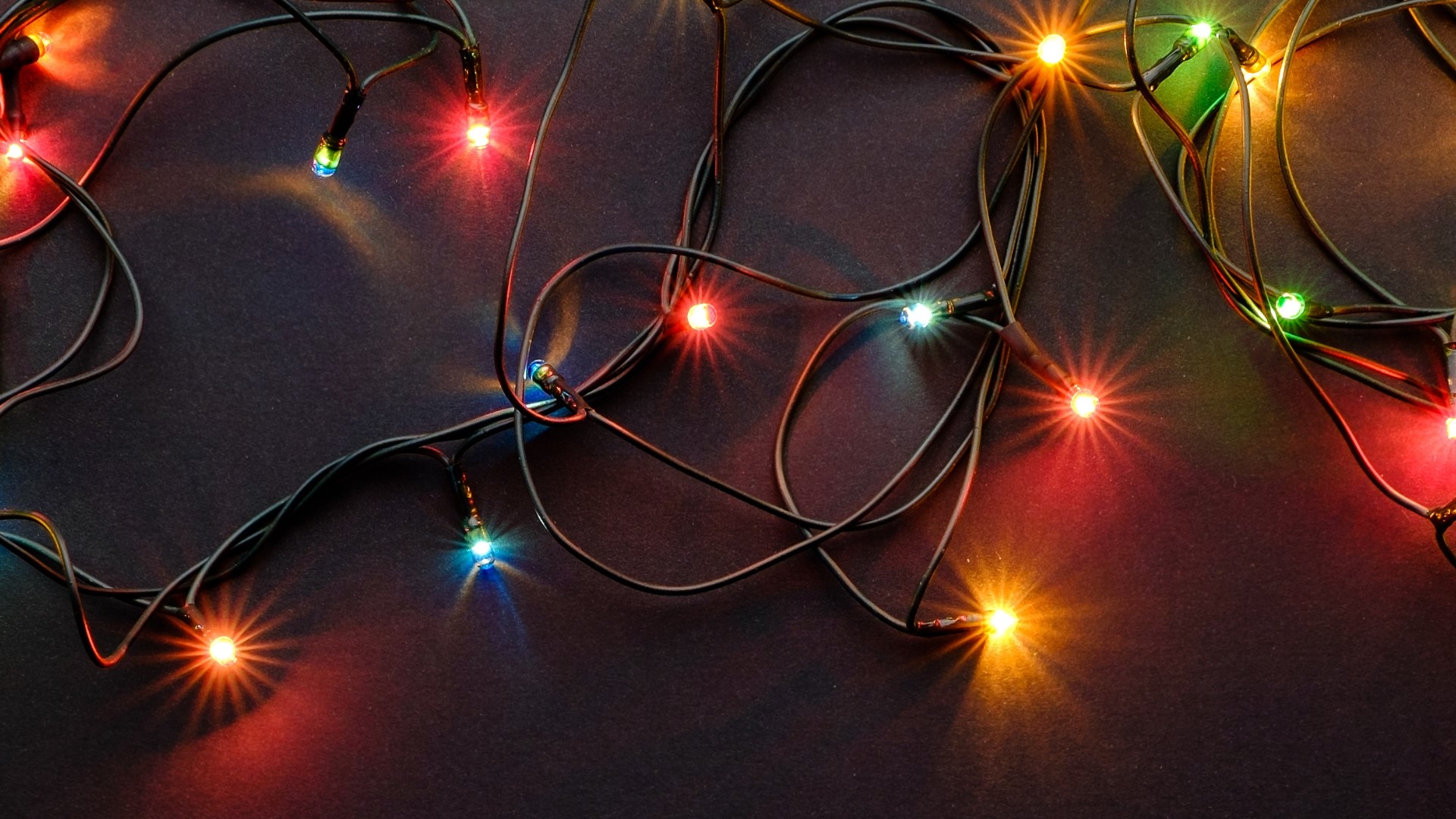 Things to do in Des Moines this weekend: Jolly Holiday Lights, Kwanzaa ...