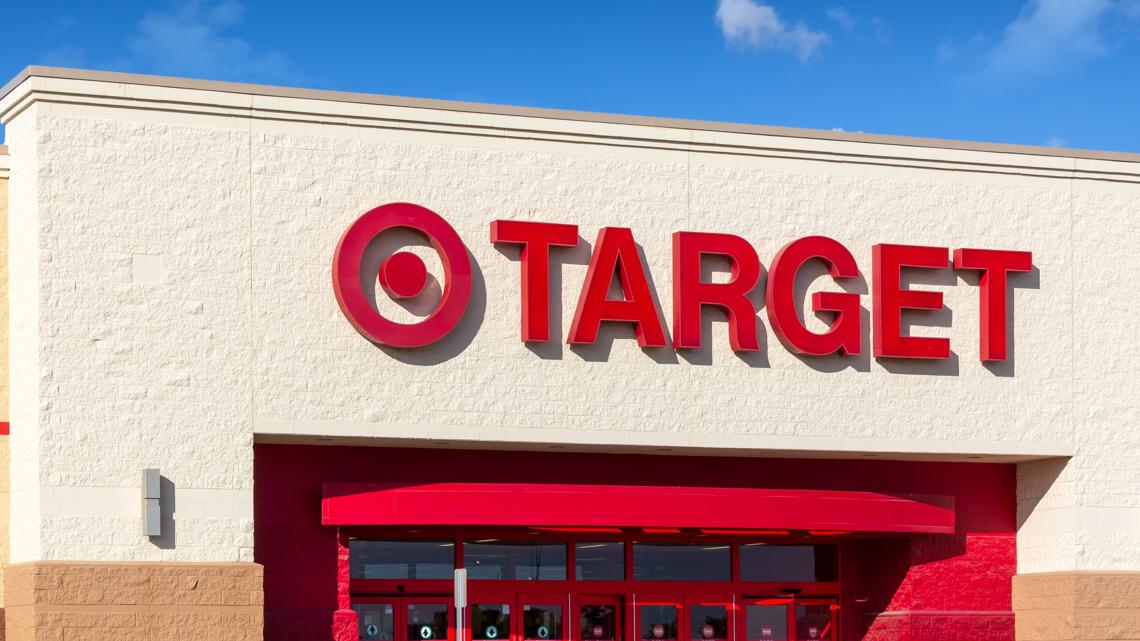 2 arrested after allegedly stealing more than $1,000 worth of items ...