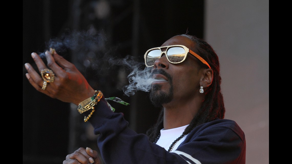 Snoop Dogg, Ice Cube bring gangster rap to TaxSlayer | wqad.com