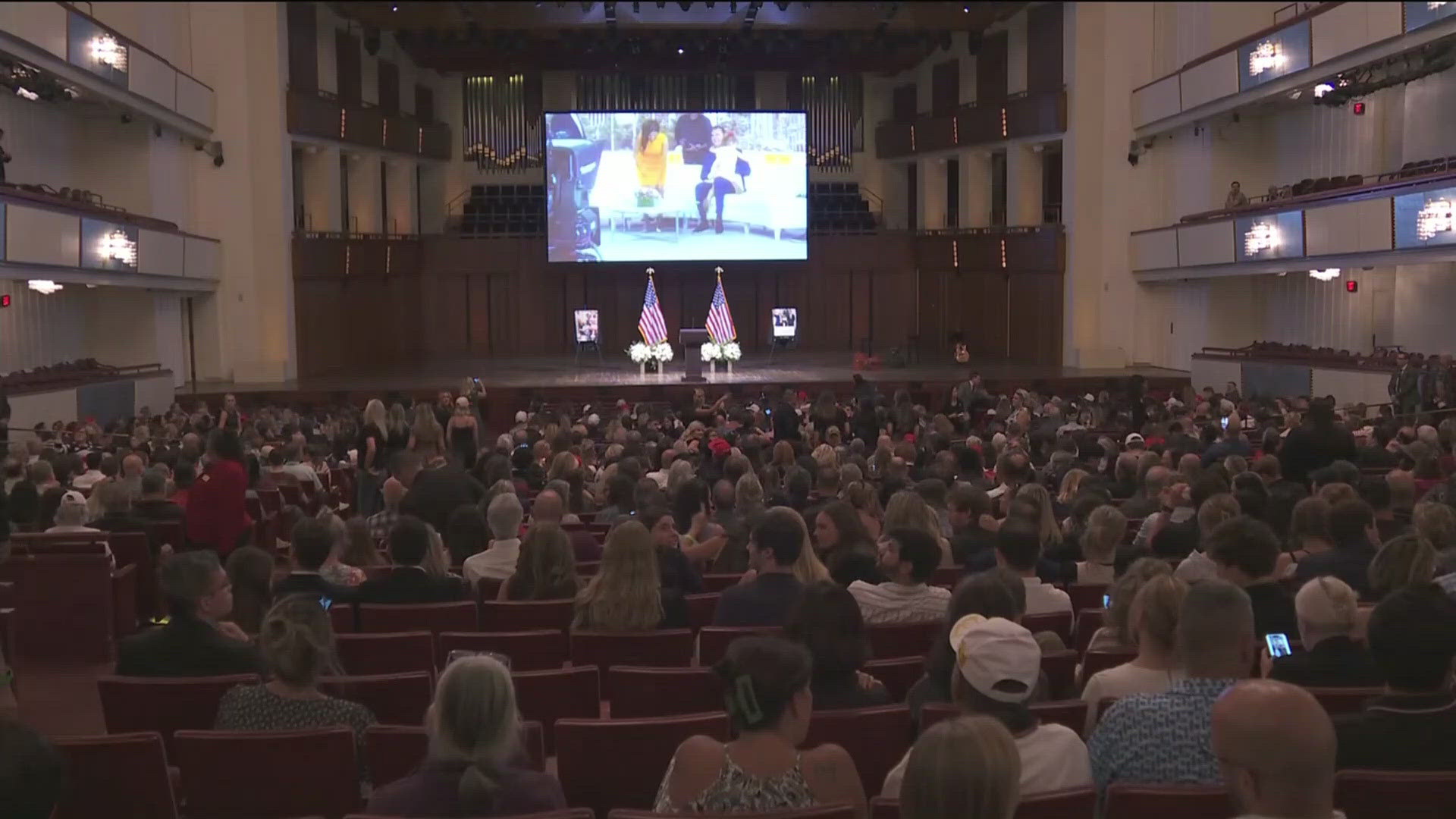 Memorial service and prayer vigil for Charlie Kirk held at Kennedy ...