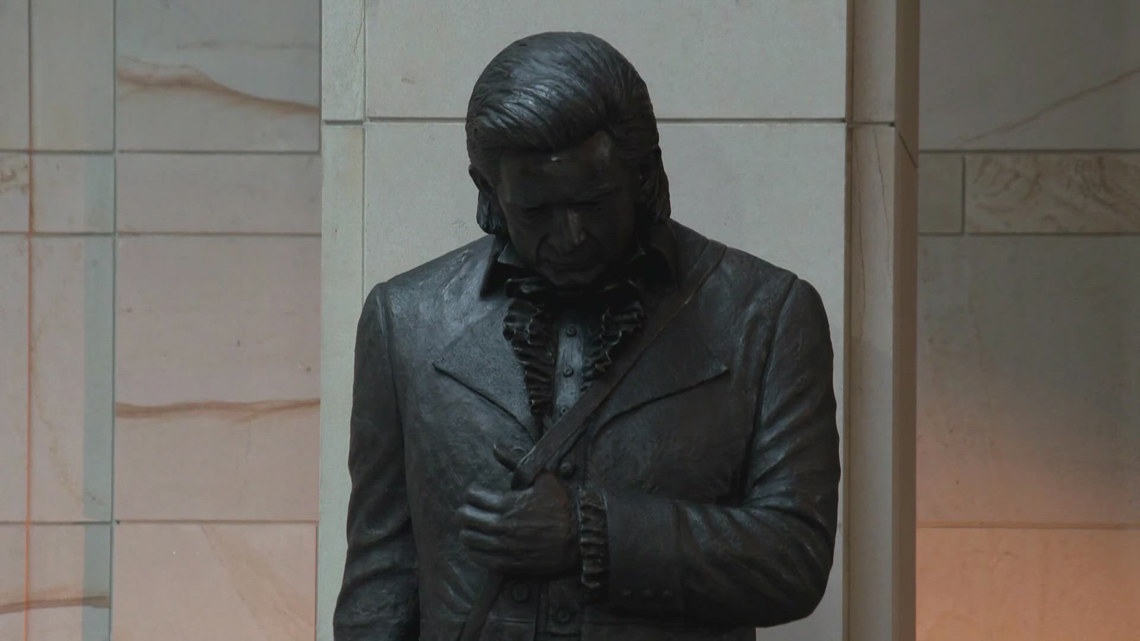 Johnny Cash statue unveiled at US Capitol | localmemphis.com