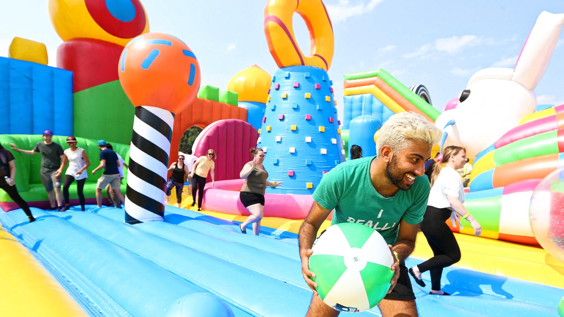 World's largest bounce house comes to Washington DC 2023 | fox43.com