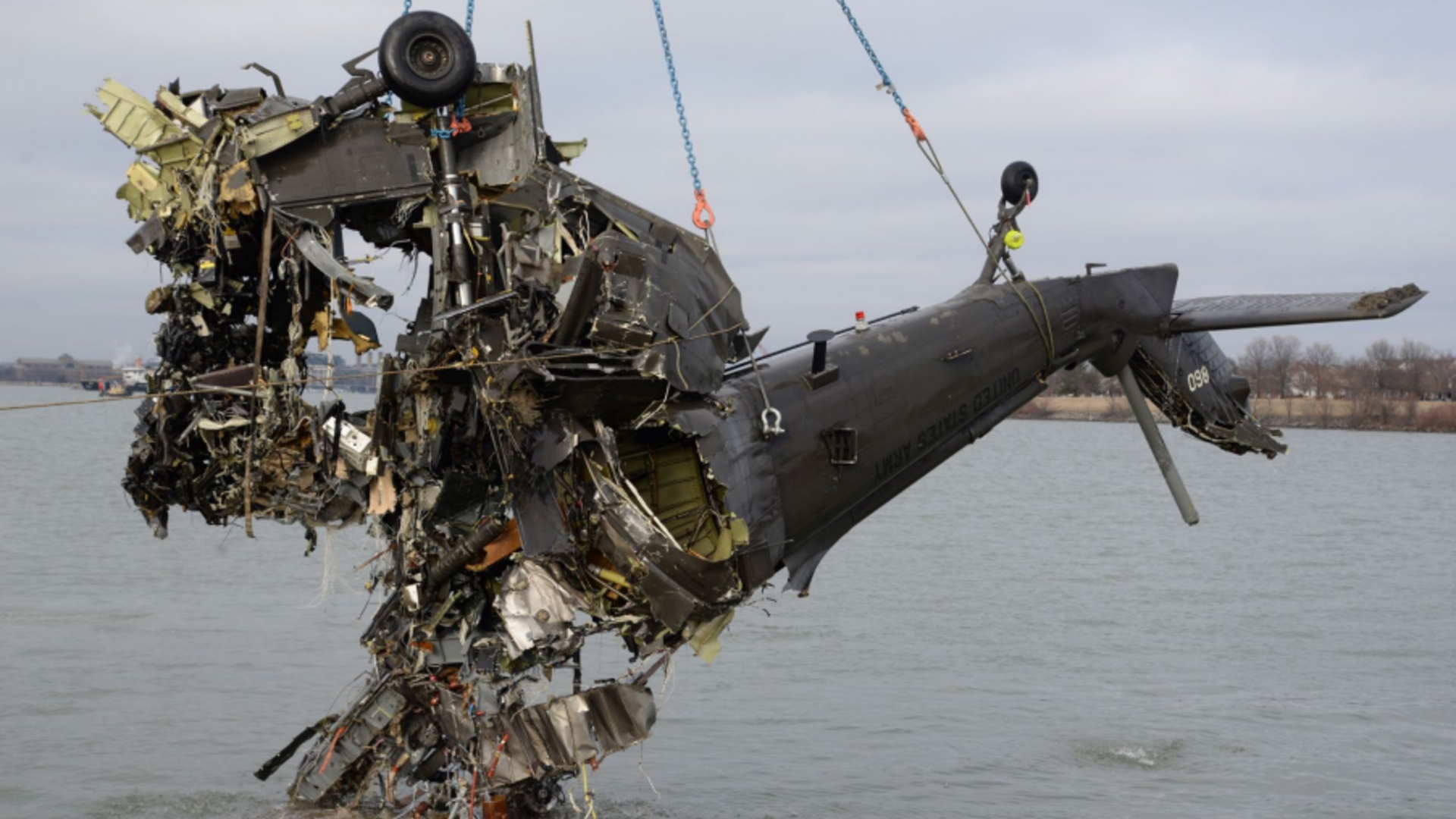 Widow of Flight 5342 victim files wrongful death suit against airlines ...