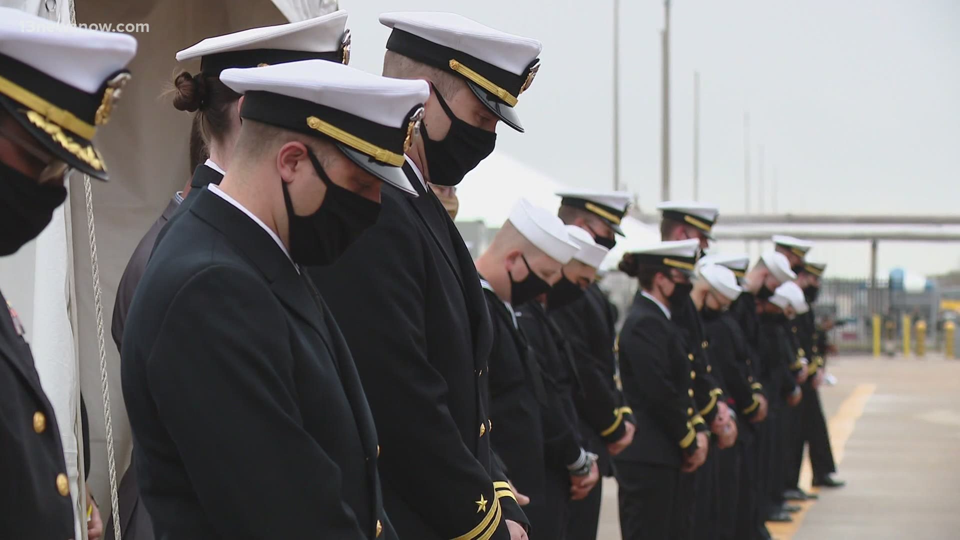 Navy holds remembrance of 2000 USS Cole terror attack | wthr.com