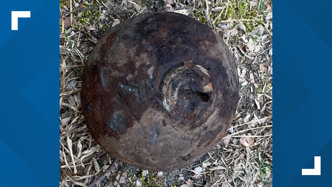 Children with metal detector find Civil War cannonball in Virginia ...