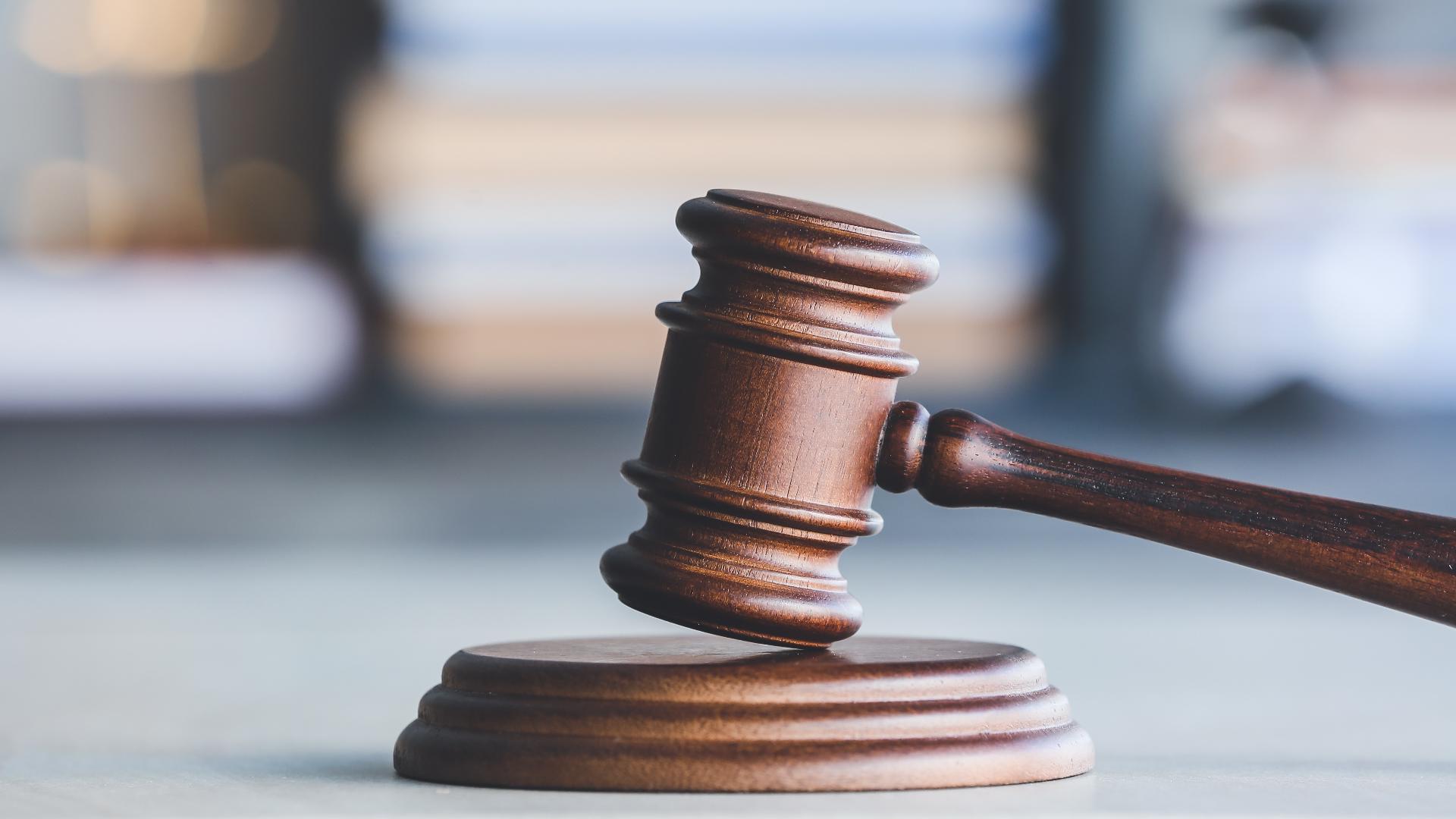 LIVE: Judge to hear stay motion for Trump lawsuit against Iowa pollster ...