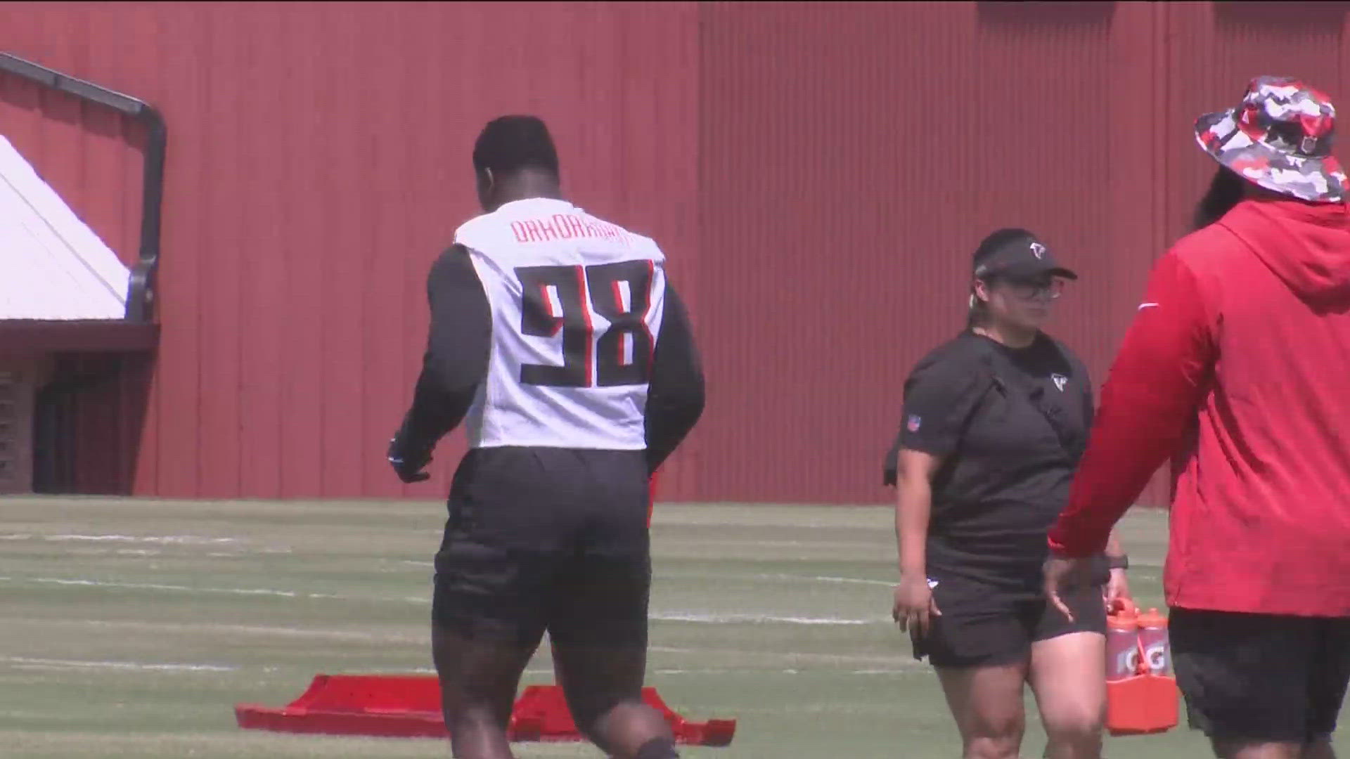 Atlanta Falcons open practice at Mercedes-Benz Stadium | rocketcitynow.com