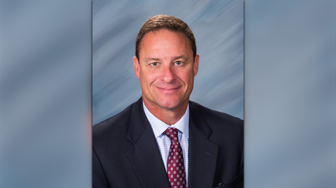 Madison City Schools superintendent announces retirement ...