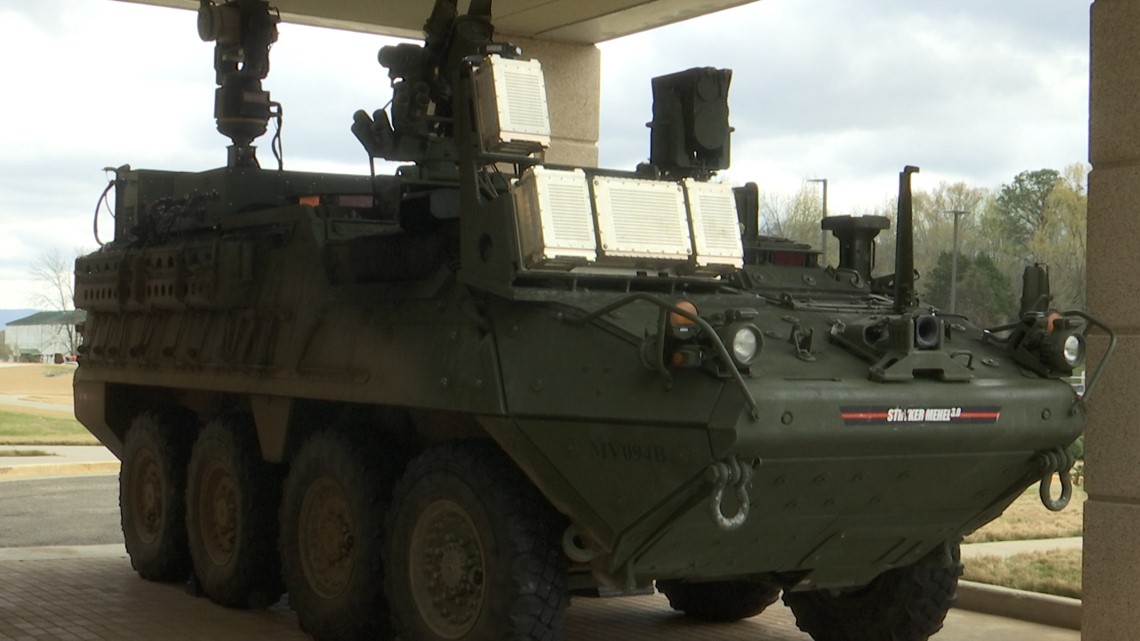 Army debuts first experimental combat vehicle with high energy laser ...