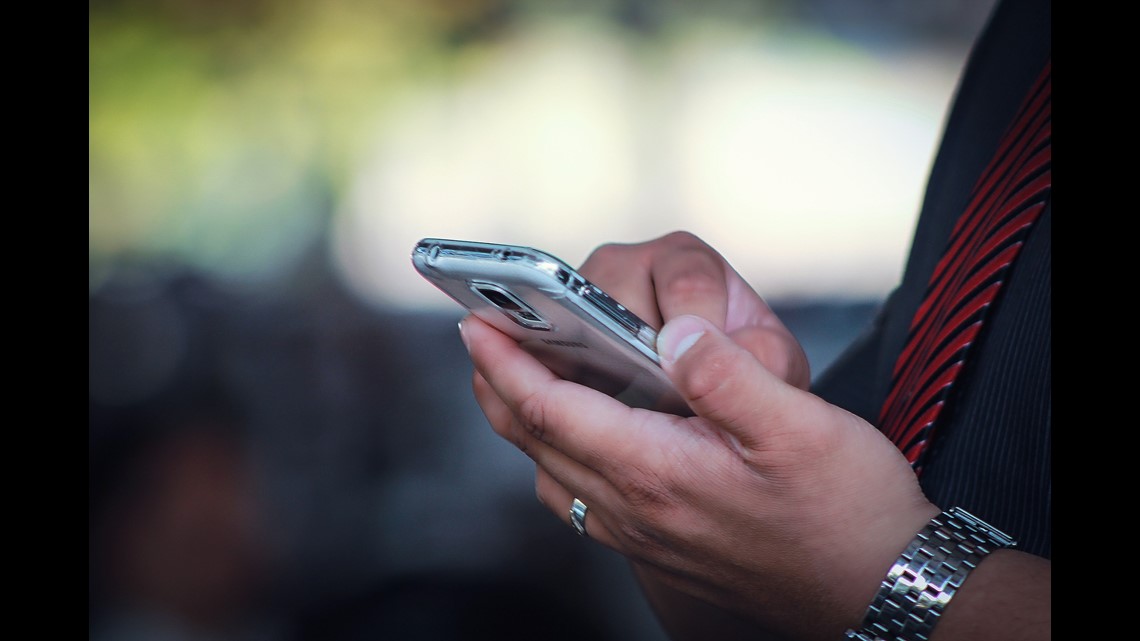 Mandatory 205 area code dialing begins this month | rocketcitynow.com