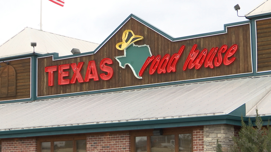 Texas Roadhouse opens first Limestone County restaurant | rocketcitynow.com