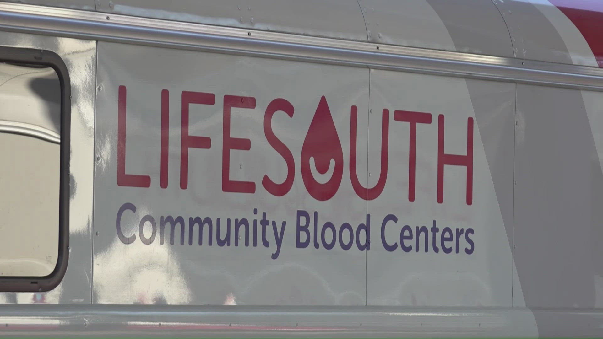 LifeSouth holds annual 'Joy of Giving' blood drive amid critical holiday need | rocketcitynow.com