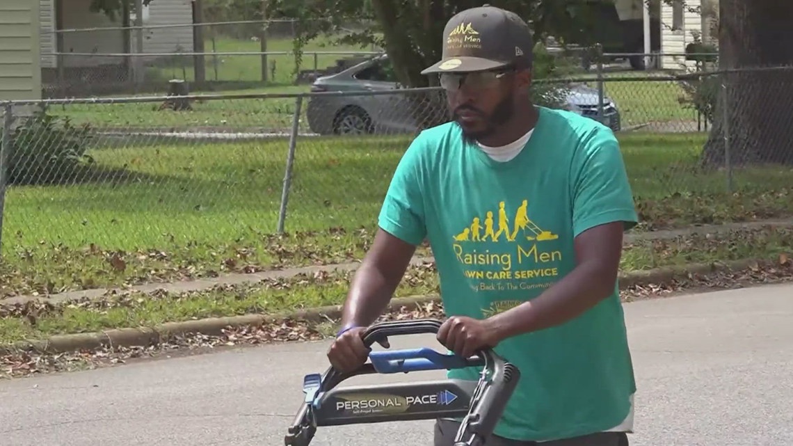 "Lawn Mower Man" inspires thousands of kids nationwide | rocketcitynow.com