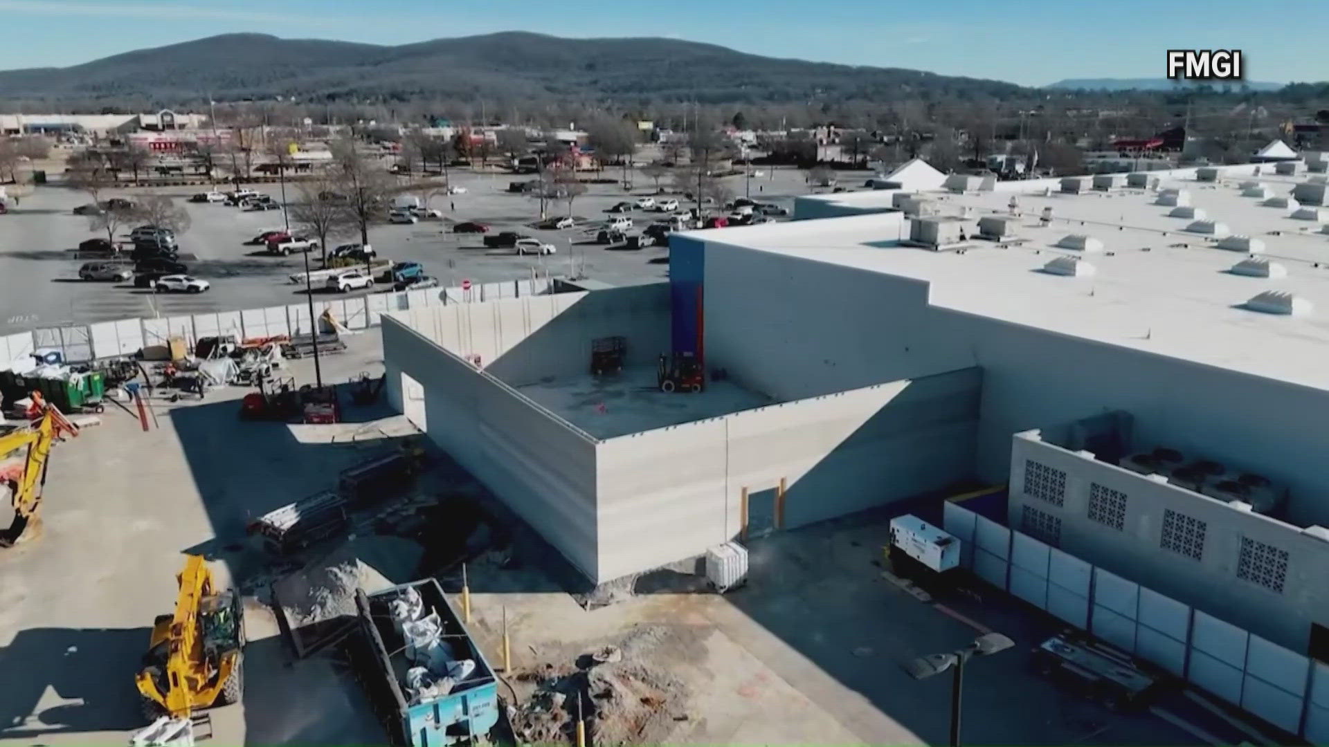 Walmart unveils new 3D-printed pickup center in North Alabama ...