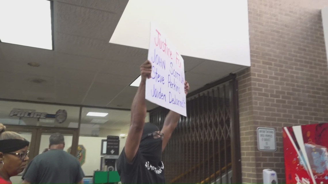 Brief protest breaks out following Decatur City Council work session ...