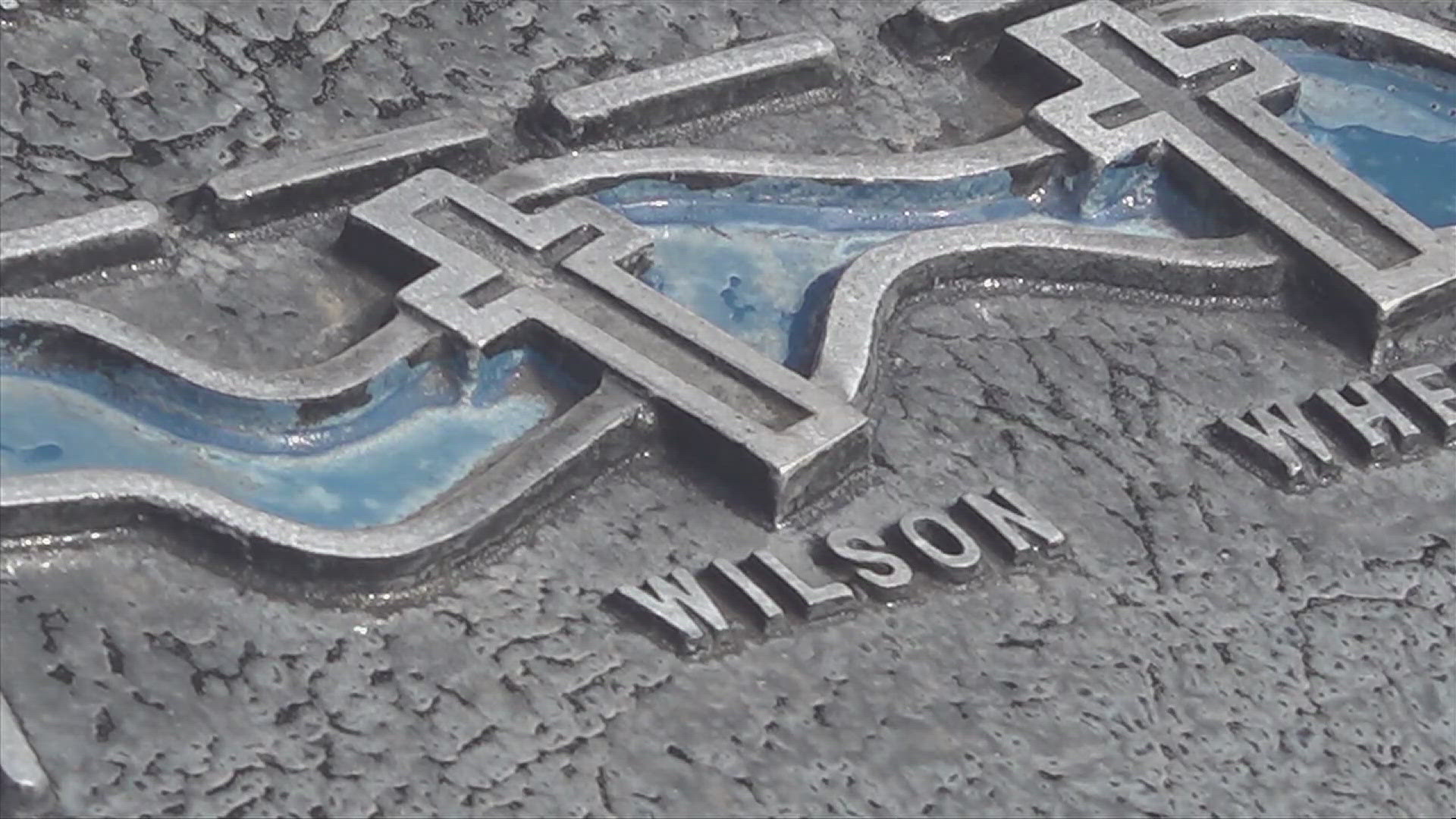 Officials urge staying away from Wilson Lock amid high waters ...