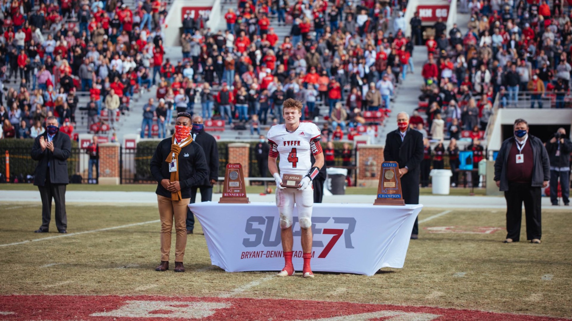 Fyffe wins 3rd straight football championship | rocketcitynow.com