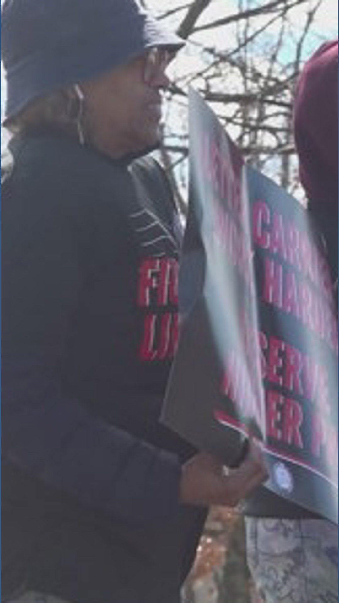 Huntsville letter carriers rally as USPS contract expiration approaches ...