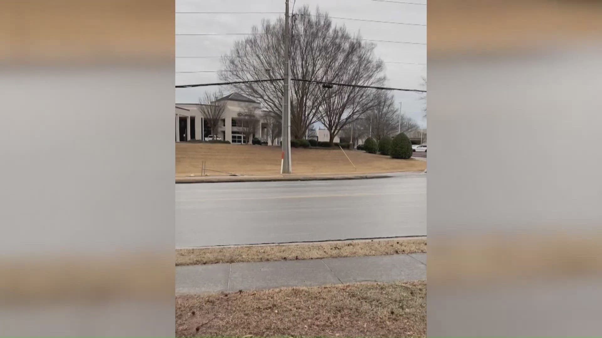 Netflix revises its offer for Warner Bros. Discovery to make all-cash ...