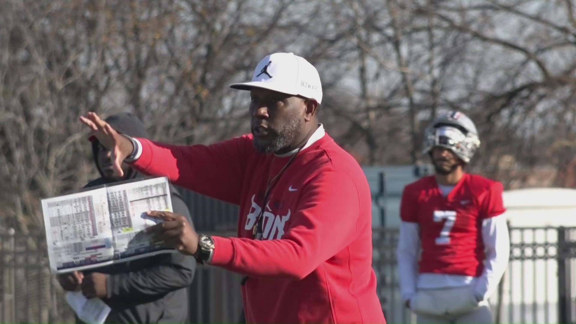 New Auburn head coach Alex Golesh hires veteran Larry Scott as tight ends coach | rocketcitynow.com