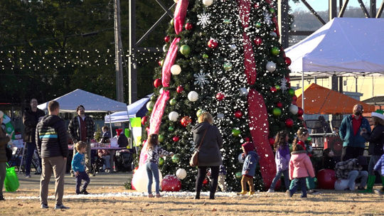 Redstone Arsenal kicks off holiday season with Winterville festival ...