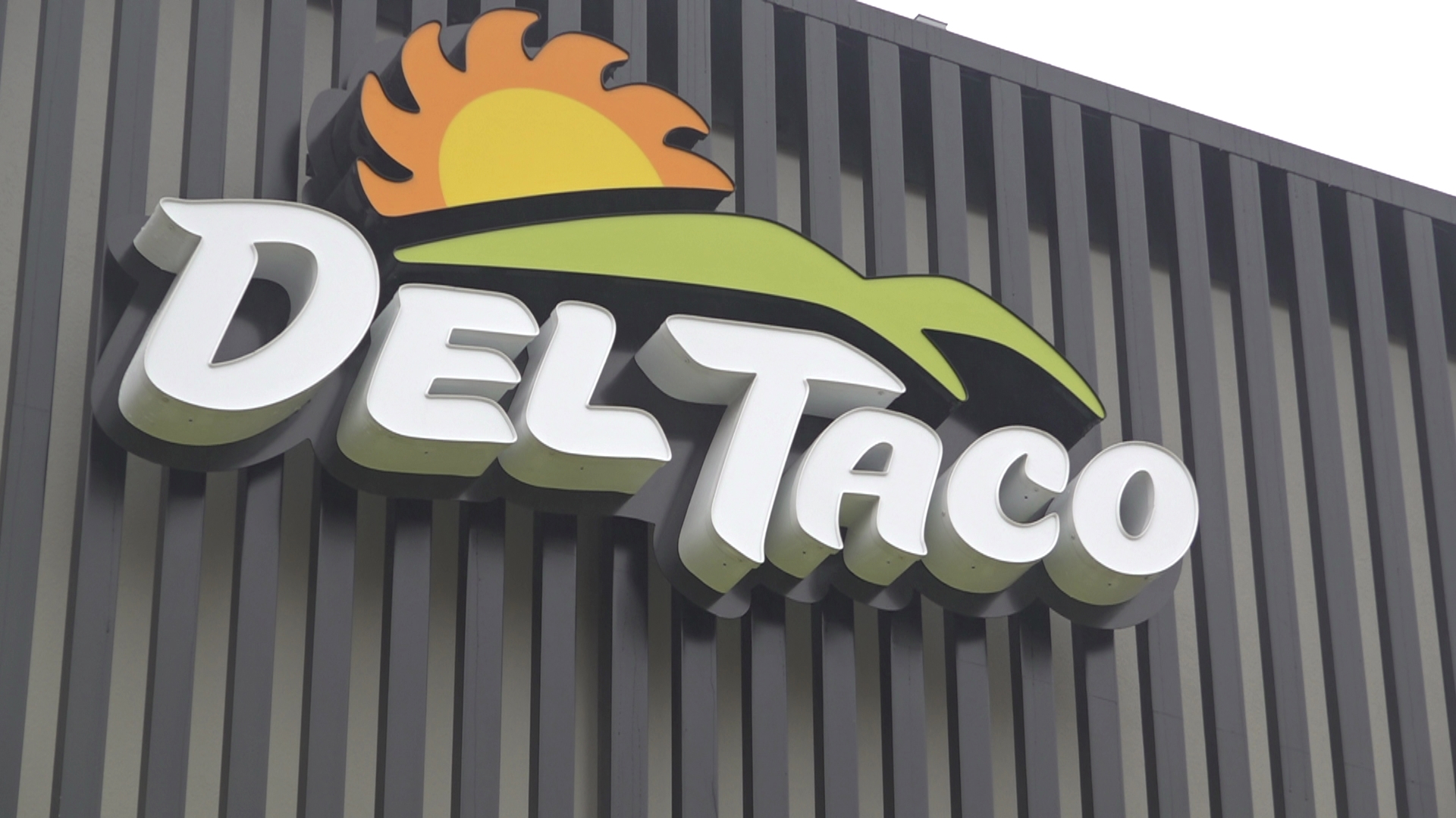 First Del Taco in Huntsville opens its doors | rocketcitynow.com