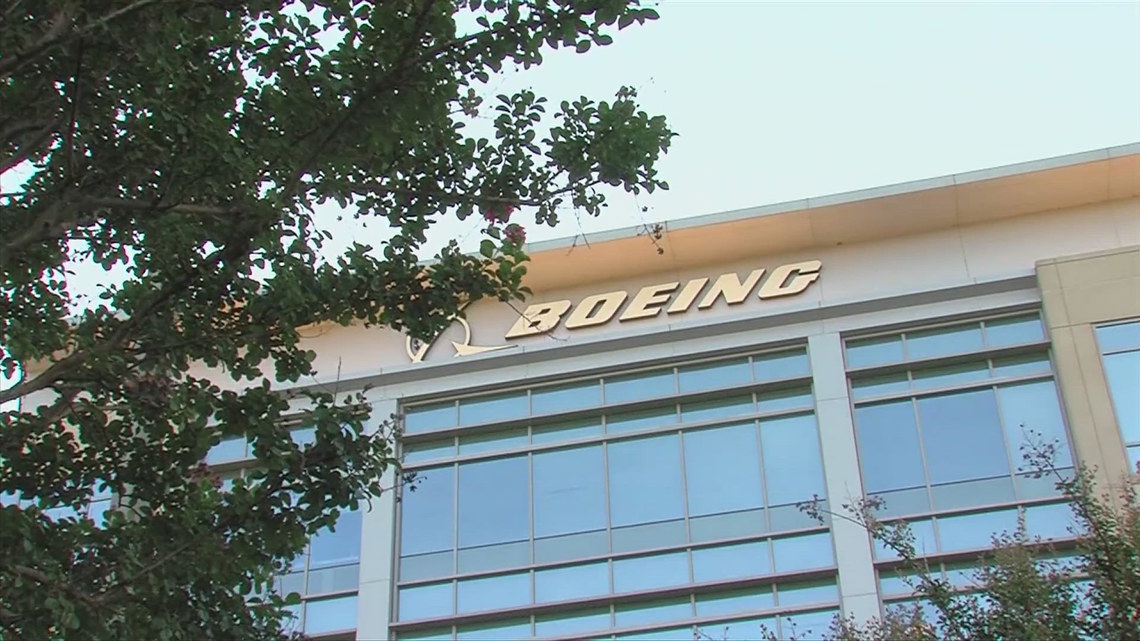 St. Louis' Boeing building gets multibillion dollar Trump contract ...