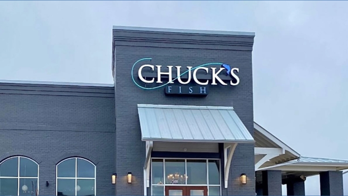 Chuck’s Fish celebrates Thanksgiving with free community feast ...