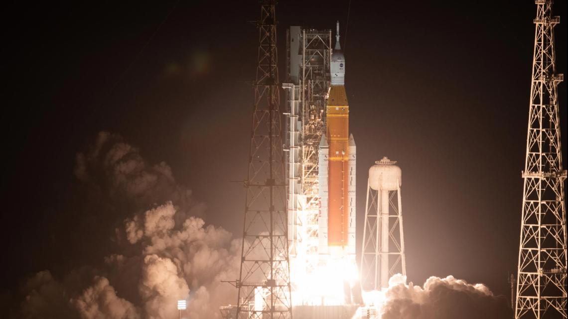 NASA's John Blevins wins high honor for rocket launch role ...