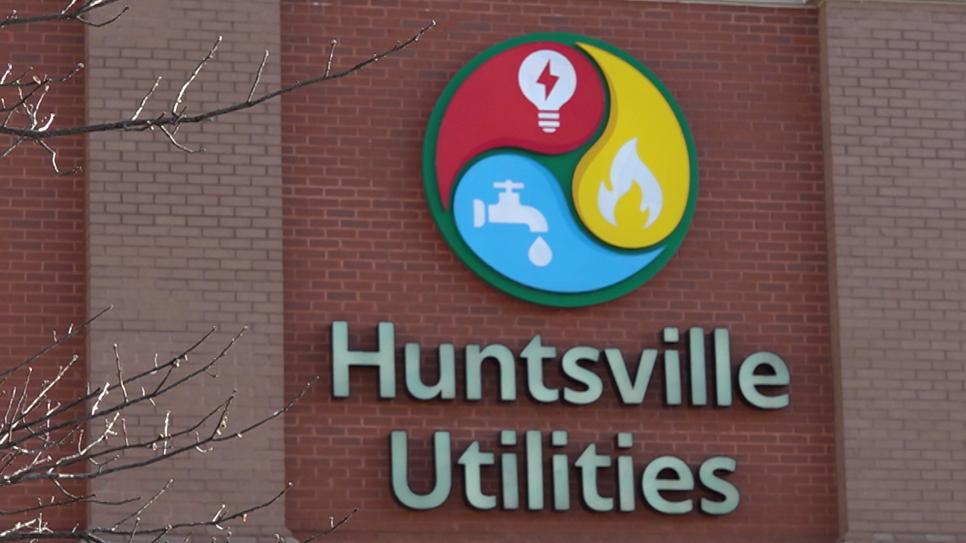 Huntsville Utilities on high alert: Crews prepare for potential ice ...