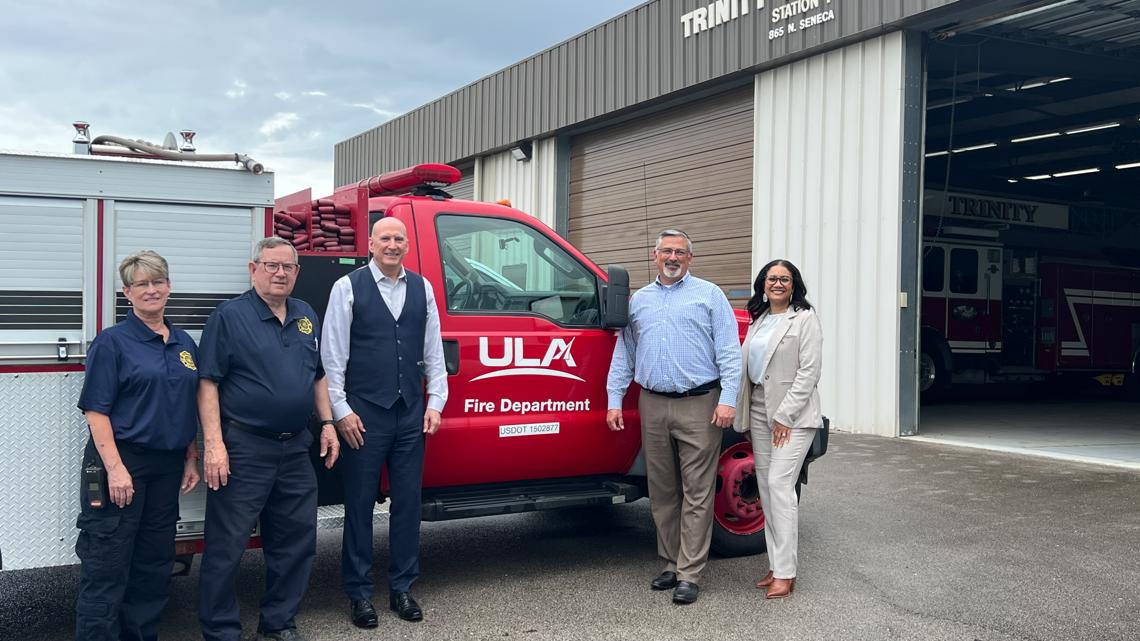 ULA donates retired fire truck to Trinity Volunteer Fire Dept ...