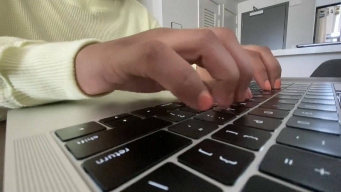 What local companies and services were affected by tech outage ...