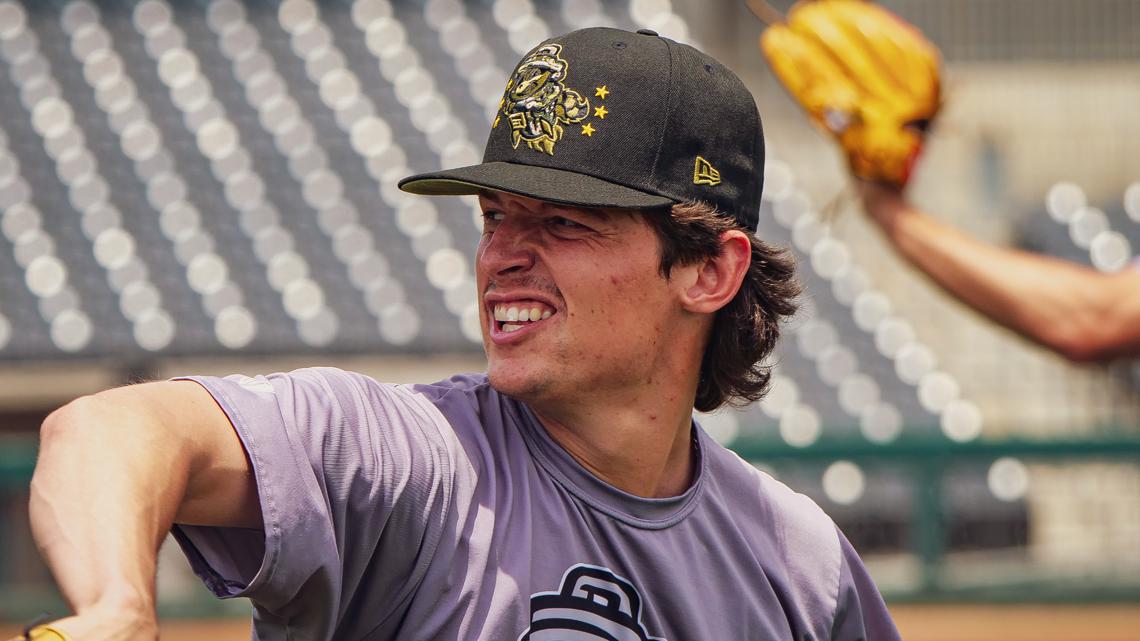 Trash Pandas fall in extra innings against Biscuits 4-3 | rocketcitynow.com