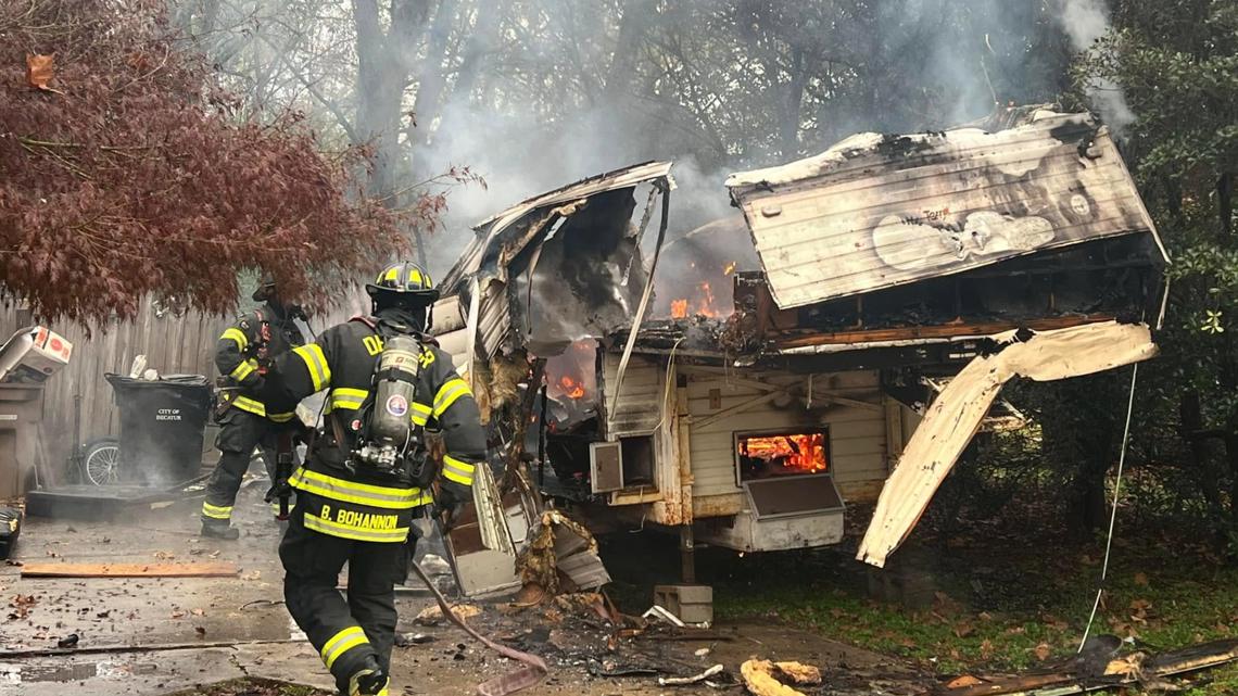 Decatur Fire & Rescue responds to camper fire near home | rocketcitynow.com