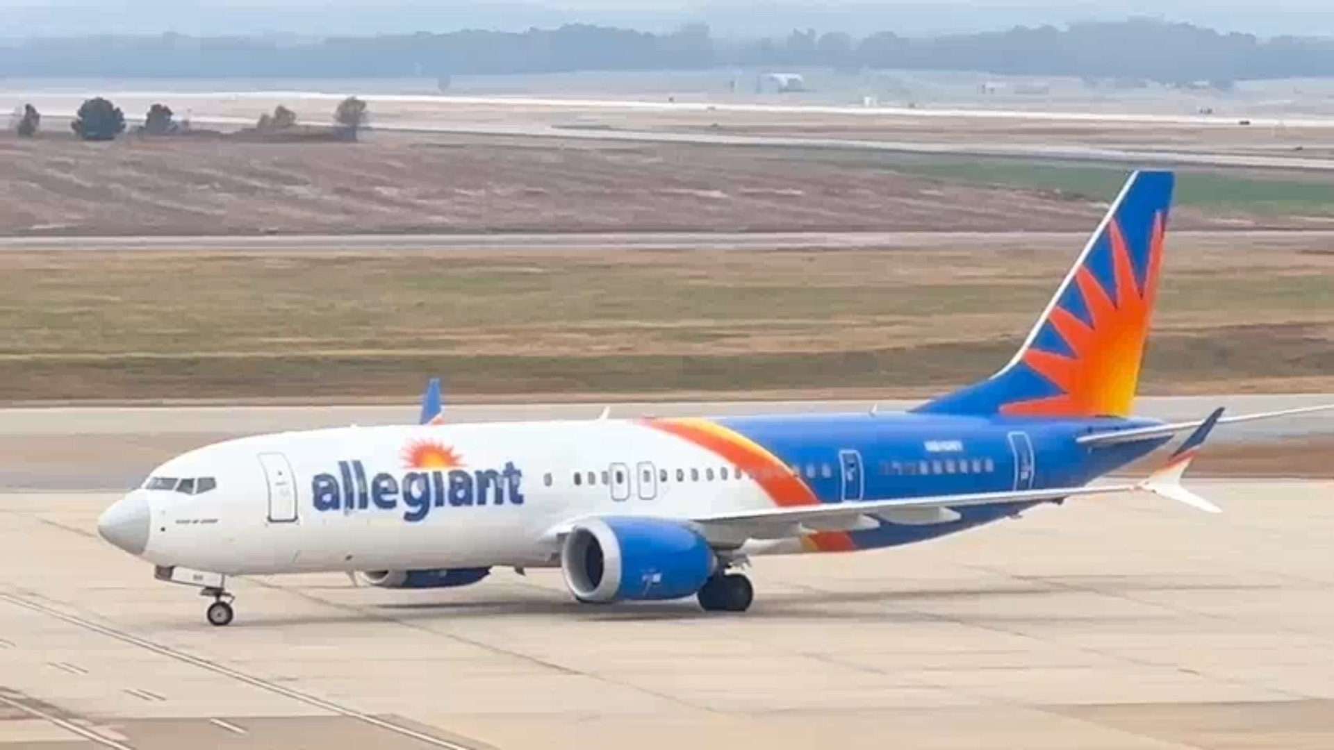 Allegiant Air first arrival to Huntsville International Airport ...