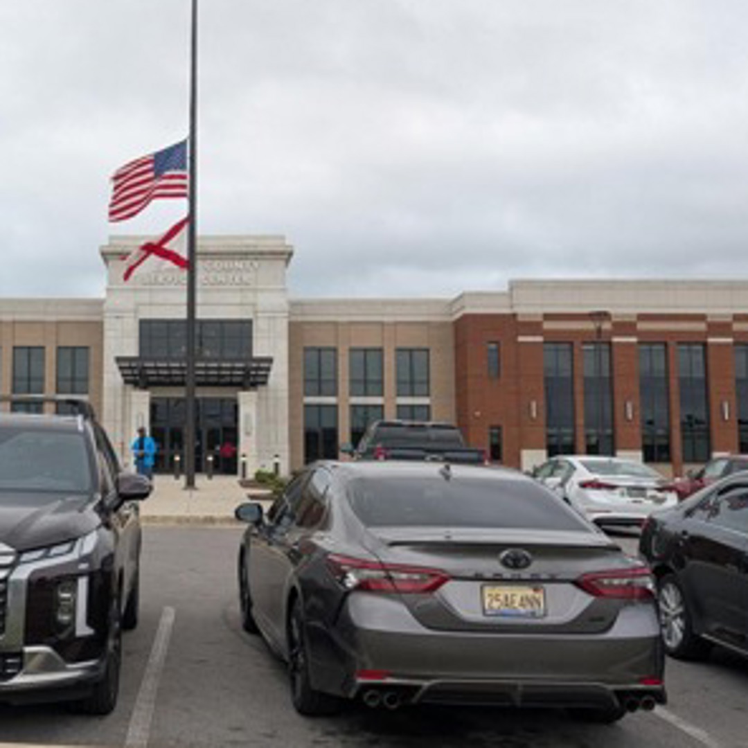 Flags at half-staff in Alabama to honor fallen Thomasville Officer ...