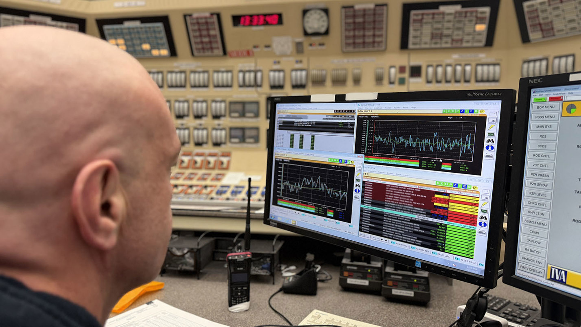 TVA says power system holding up against the cold, but icy lines a ...